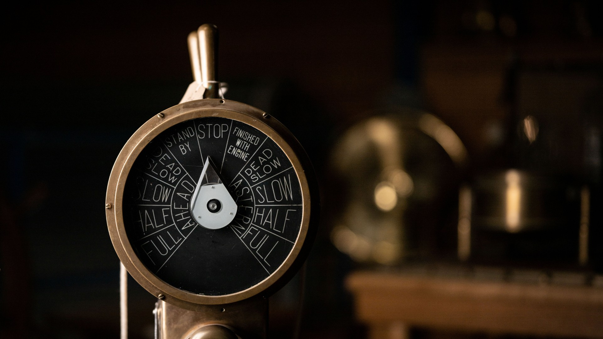 Engine, Wheel & Bridge – Trinity Marine