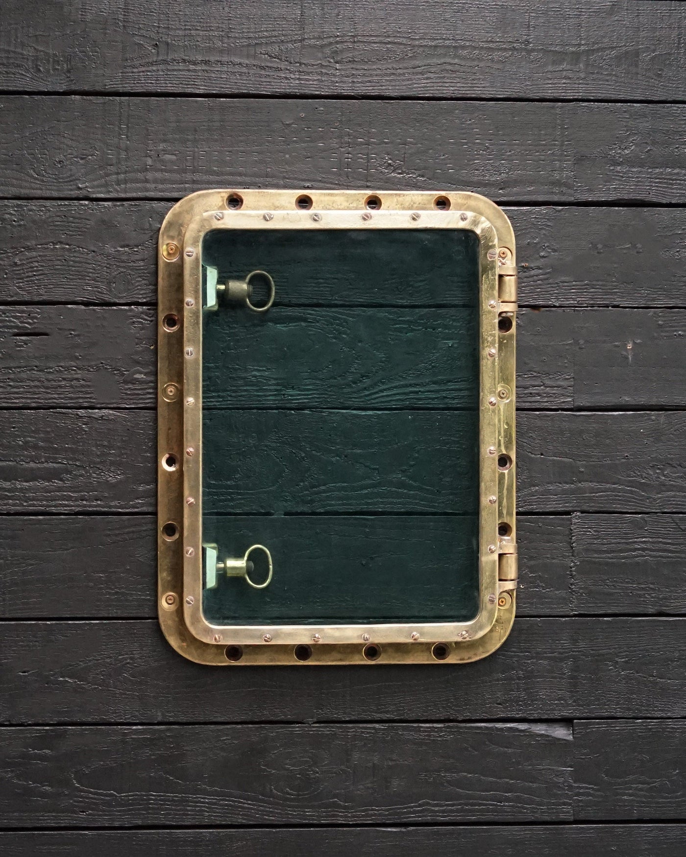 Portholes & Windows – Trinity Marine
