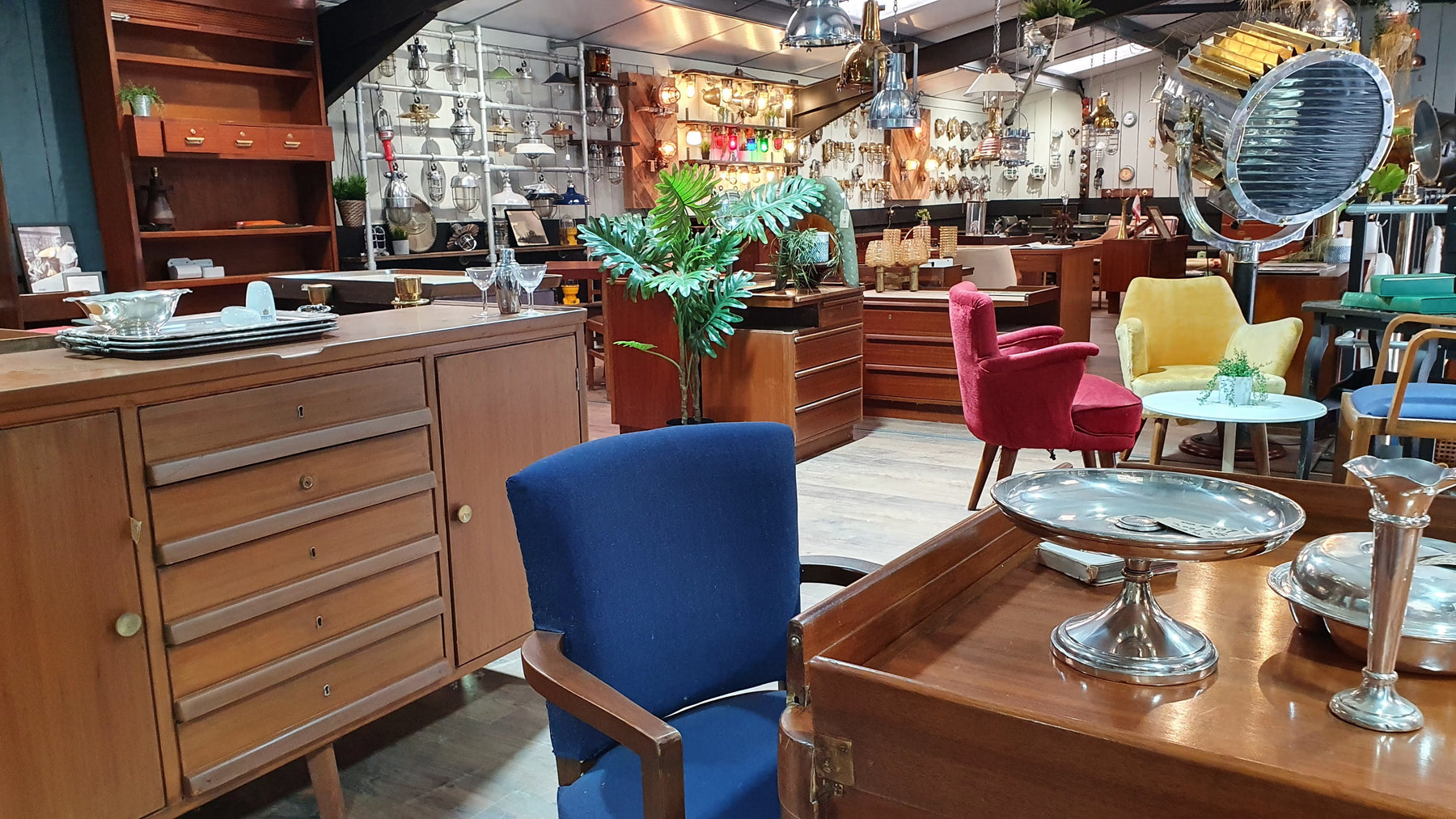 Trinity Marine | Industrial Lighting and Nautical Antiques